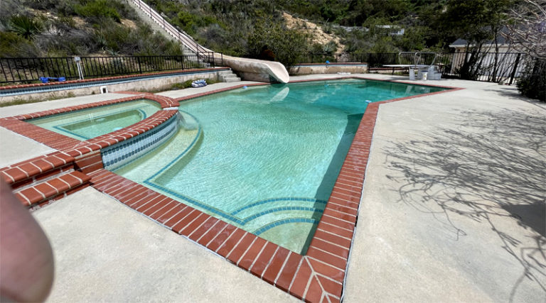 Private Pool – Johnson Ranch Guest House
